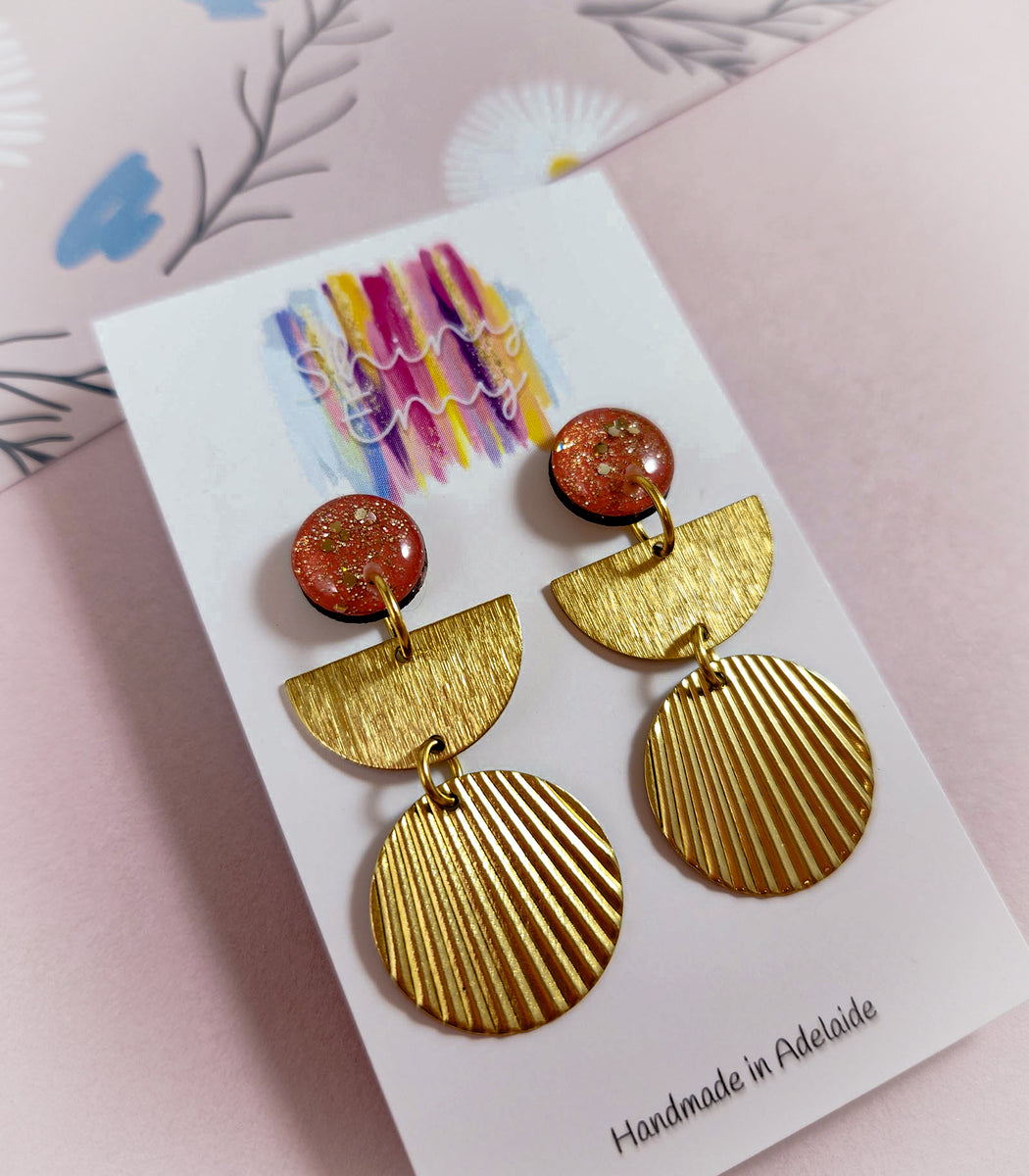 Amara Pink – ShinyEmy